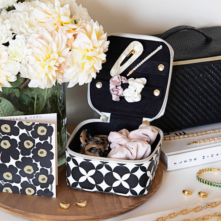 Iconic – Tonic Australia